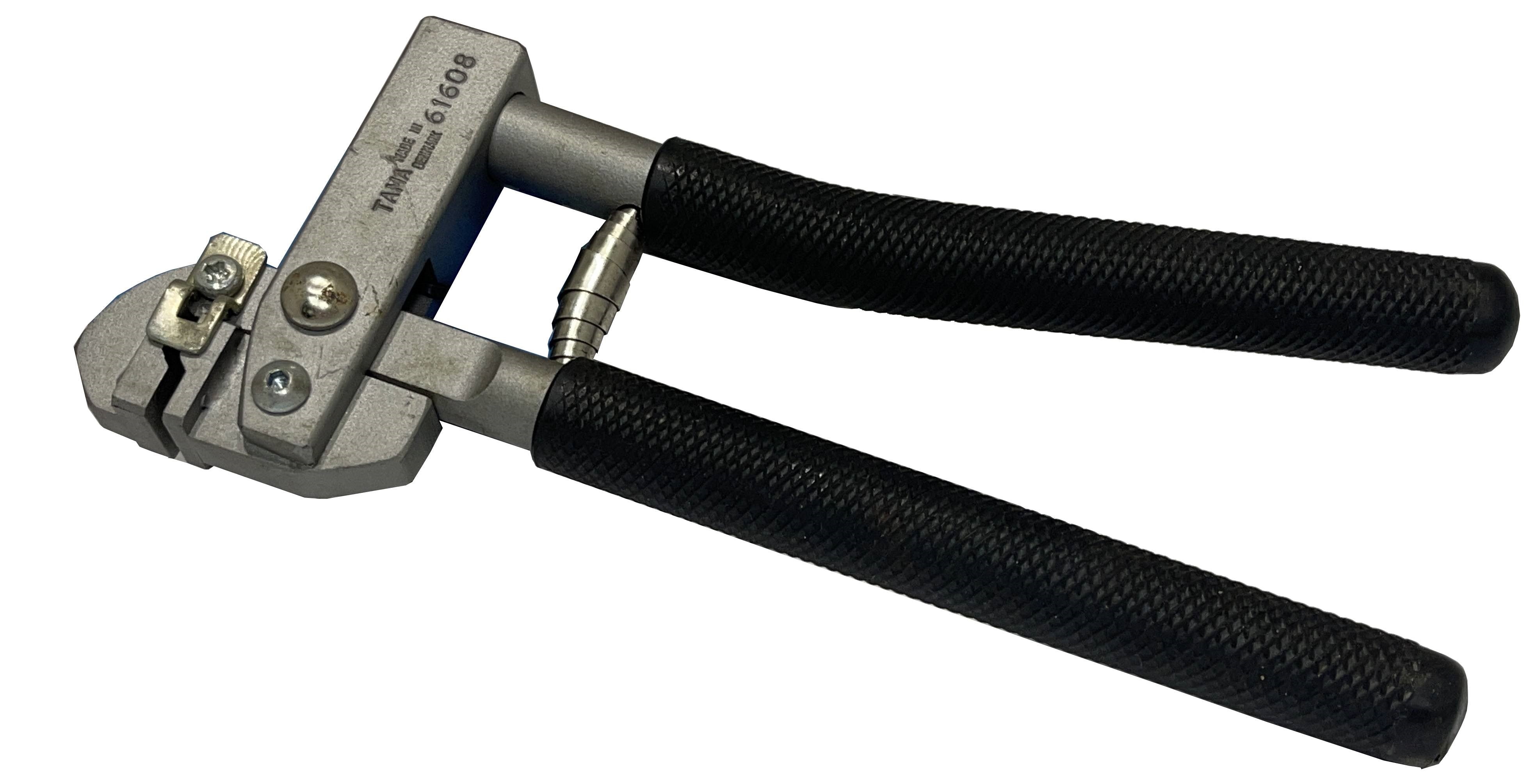 TAMA Folding Tool 61-608 – Panda Construction Supply Inc.